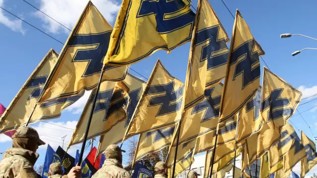 Nadie está exento de volverse fascista, sea tonto o inteligente… Lean ...